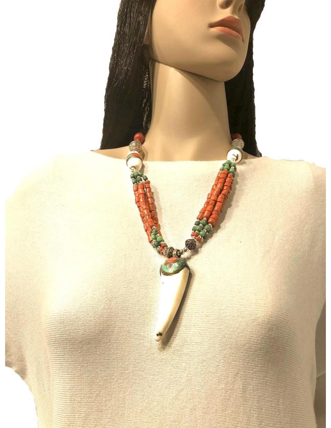 Collares online de mujer, en plata,hueso y piedra, amuleto de colmillo ...